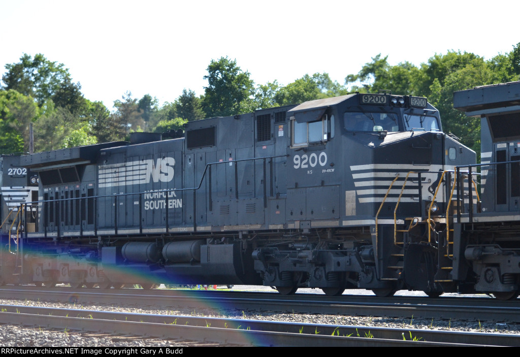 NORFOLK SOUTHERN D9-40CW 9200